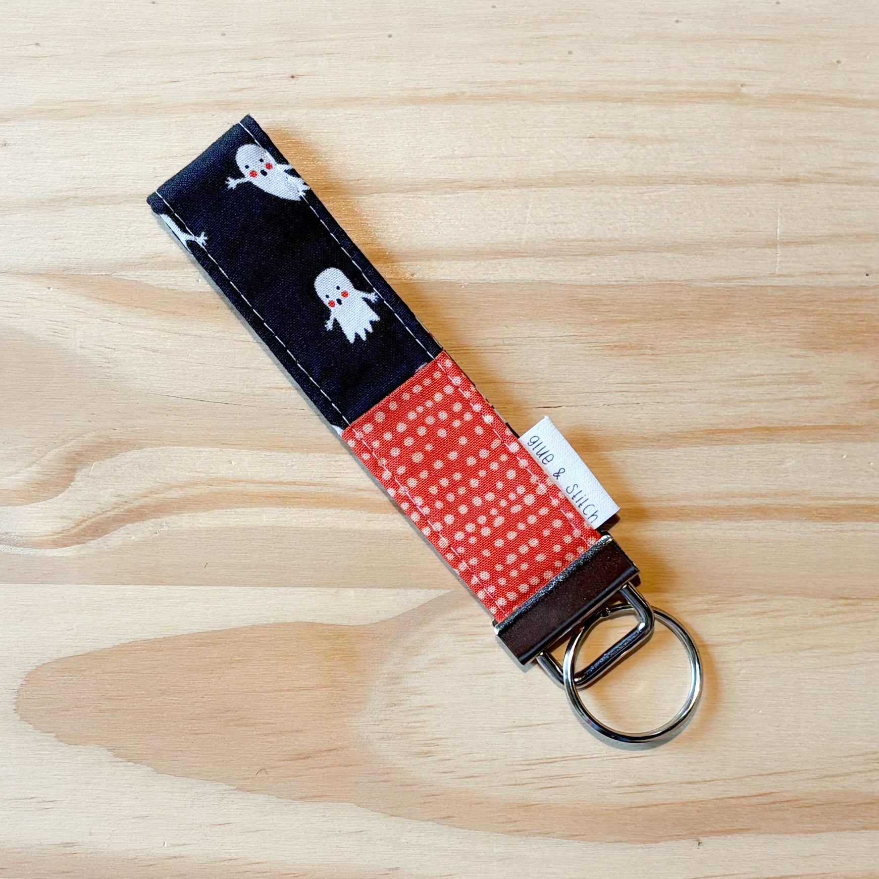 Ghost Party in Black and Red Key Fob – Glue & Stitch